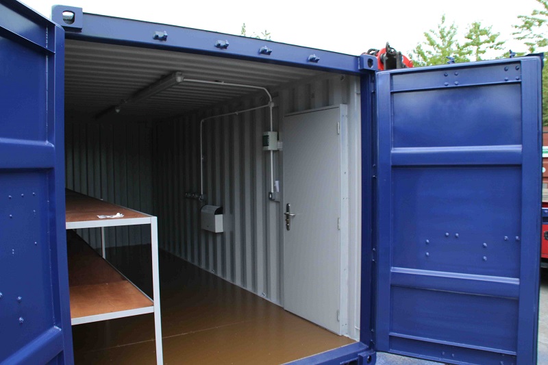 20ft New Shipping Container Converted into a Workshop / Internal ...